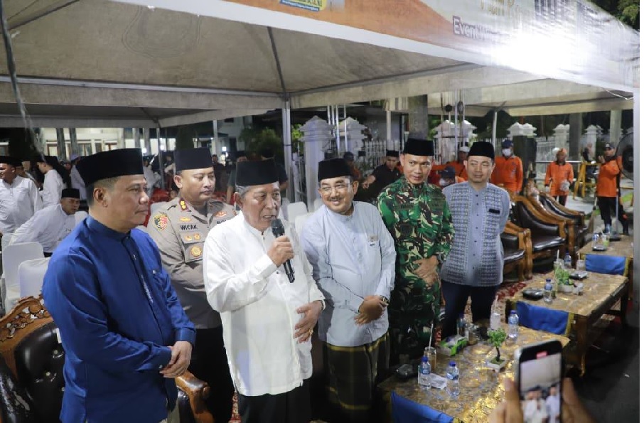 Wagub Jambi dan Bupati Anwar Sadat Buka Festival Takbiran Iduladha 1447 H