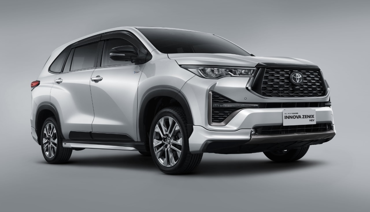 New Kijang Innova Zenix Tingkatkan Comfort, Safety, dan Layanan Real ...