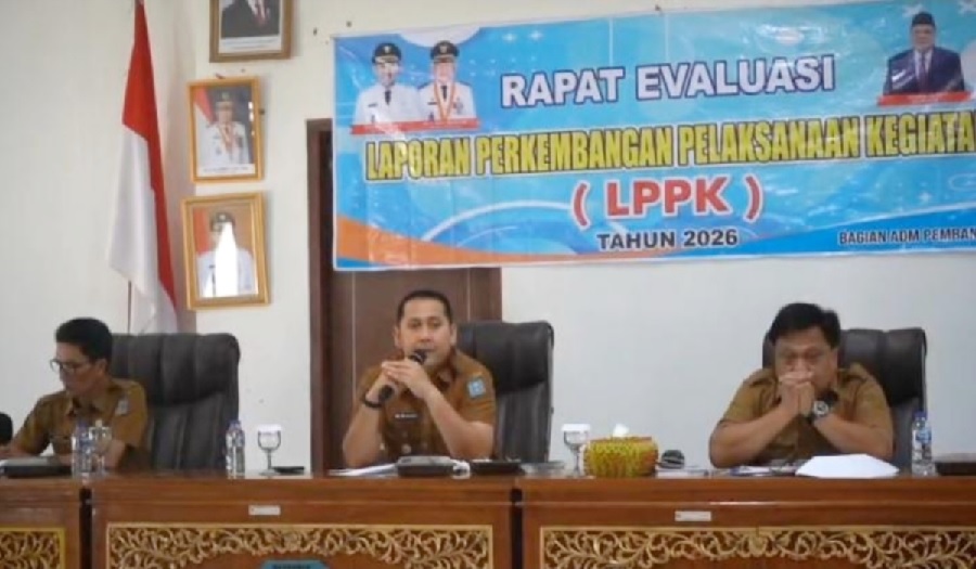 Bupati M Syukur Semprot OPD, Rapat Diwakilkan, Serapan Anggaran Masih Minim