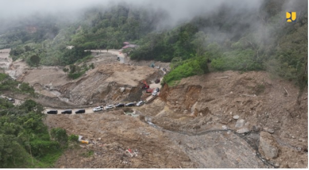 Kementerian PU Percepat Pemulihan Akses Padang–Bukittinggi yang ...