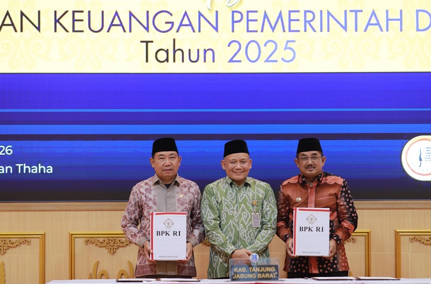 Raih Opini WTP Delapan Kali Berturut-turut, Bupati Anwar Sadat ...